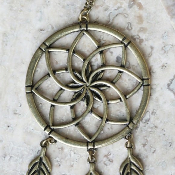 Altar'd State | Jewelry | New Altared States Boho Dreamcatcher Necklace ...